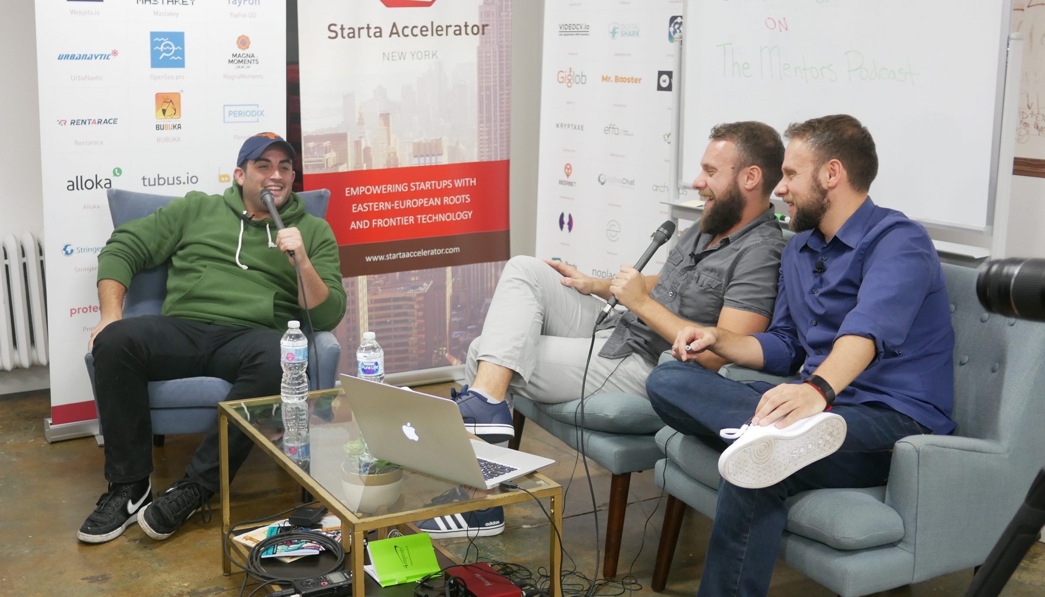 Becoming A Top 100 Comedy Podcaster With Jared Freid – The Mentors